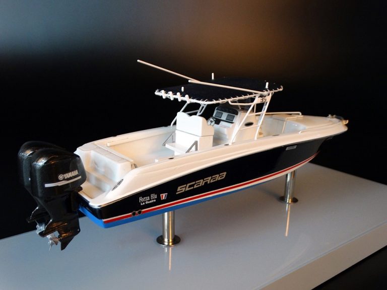 Wellcraft Scarab 35 Cuddy Cabin 2009 desk model - Seacraftclassics