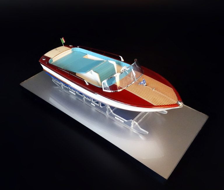 Riva Junior custom model - Seacraftclassics