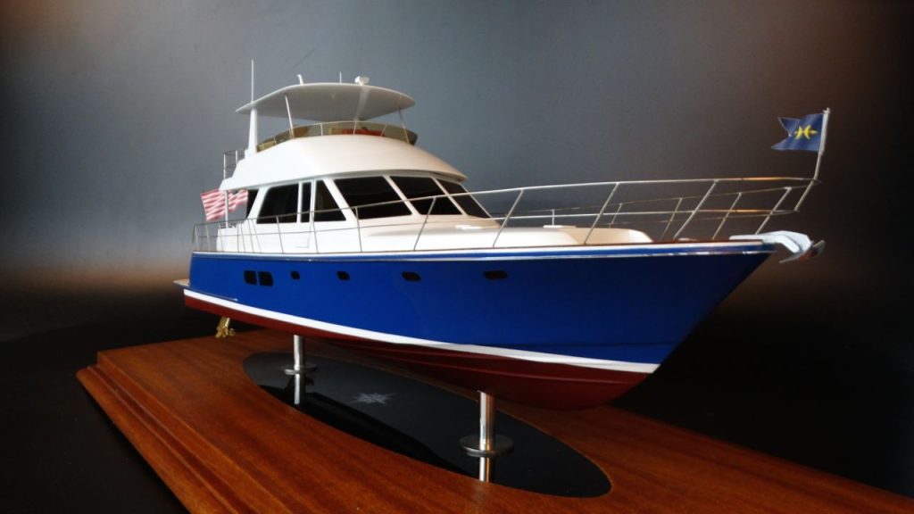 Hunt 60 Ocean Series Flybridge custom model - Seacraftclassics