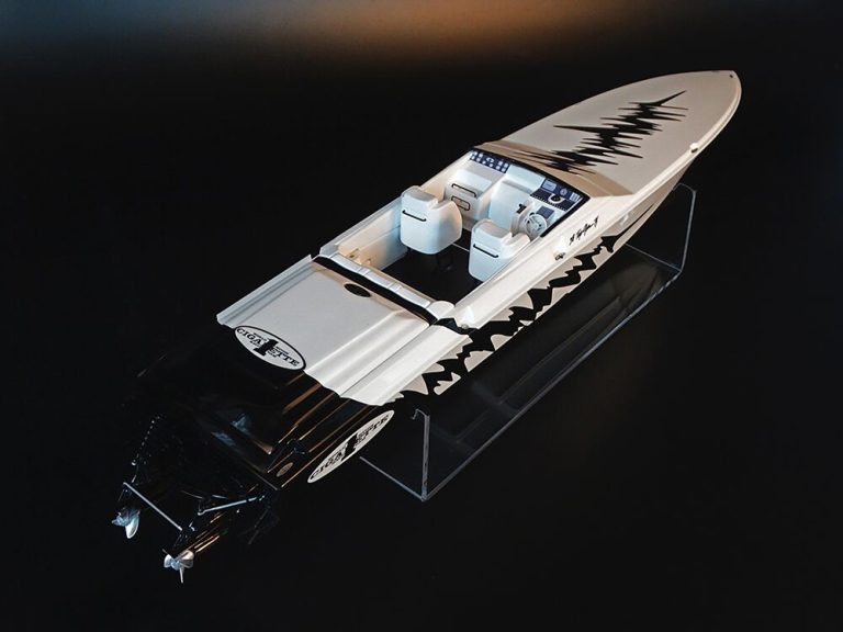 Cigarette 38 Top Gun custom model - Seacraftclassics
