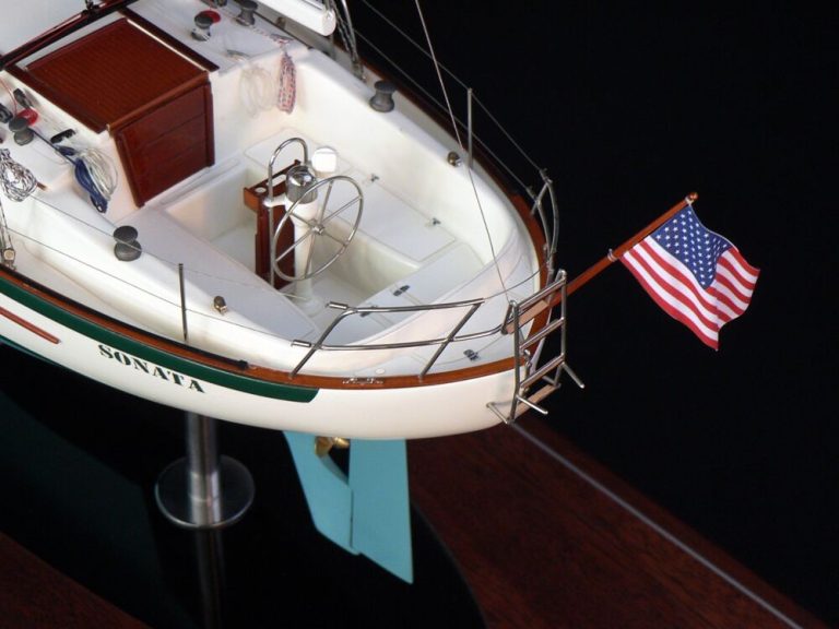 Pacific Seacraft 37 custom model - Seacraftclassics