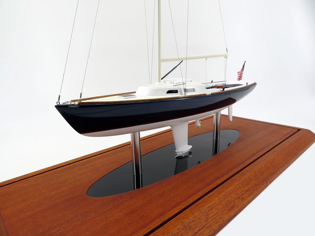 E33 daysailer custom model - Seacraftclassics