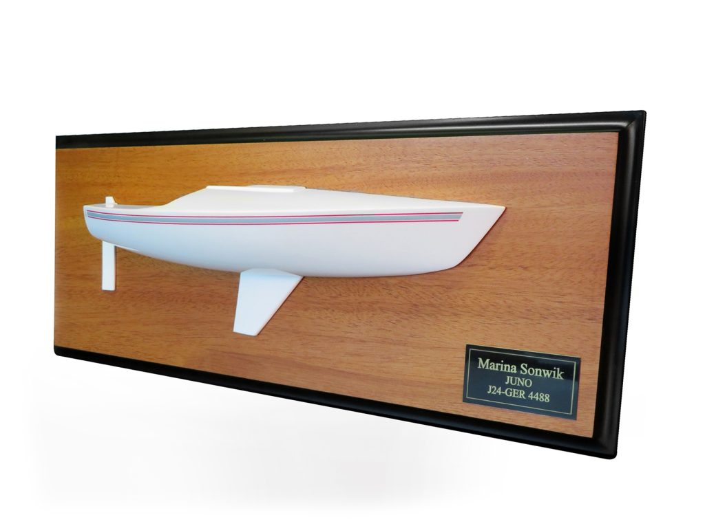 J24 half model with cabin and cockpit only - Seacraftclassics