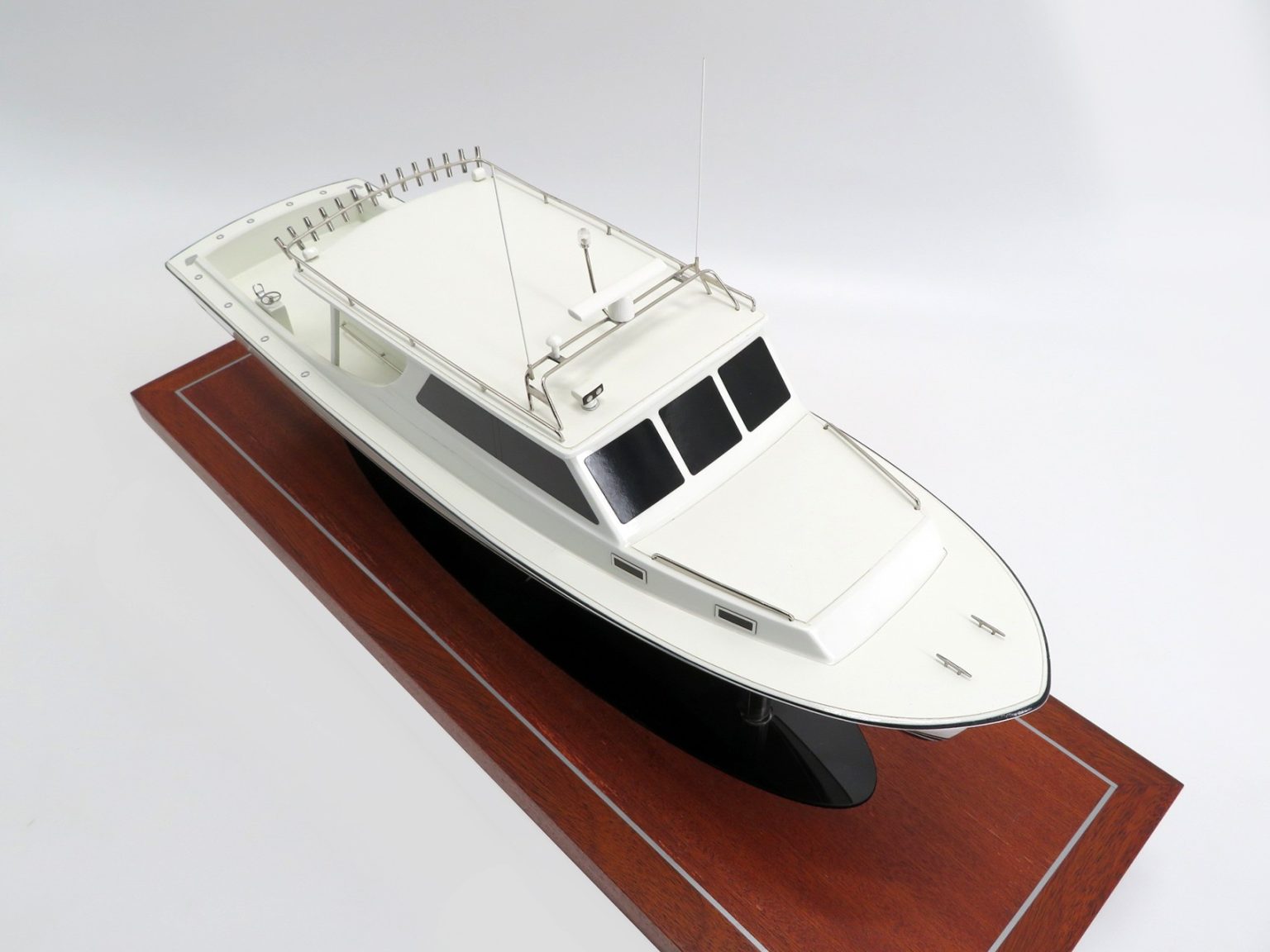 COMPOSITE 46 custom model - Seacraftclassics