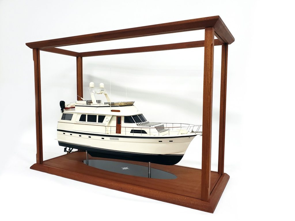 Hatteras 58 MY custom model - Seacraftclassics