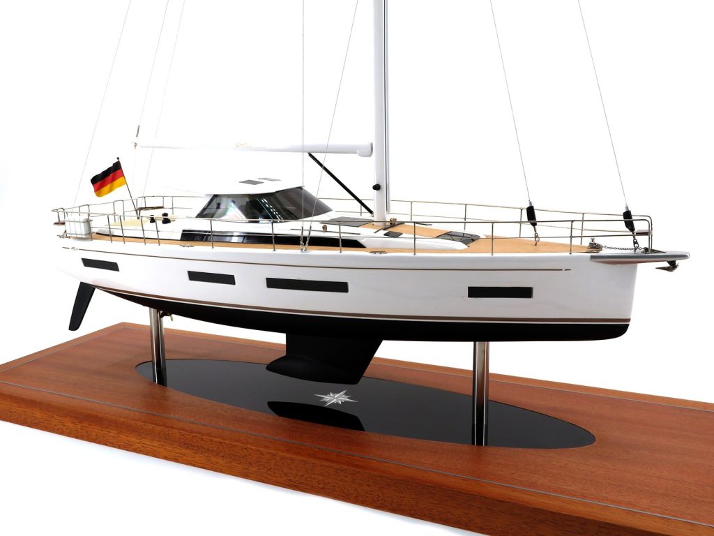 Amel 50 custom model replica - Seacraftclassics