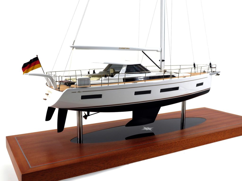 Amel 50 custom model replica - Seacraftclassics