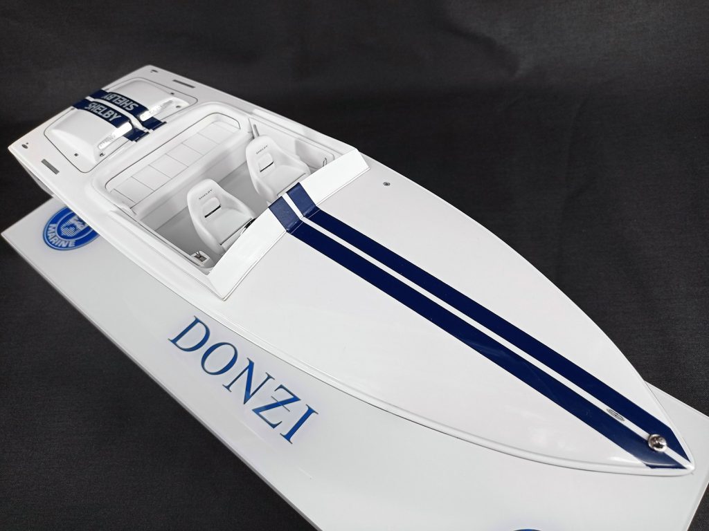 Donzi Shelby 22 custom model - Seacraftclassics