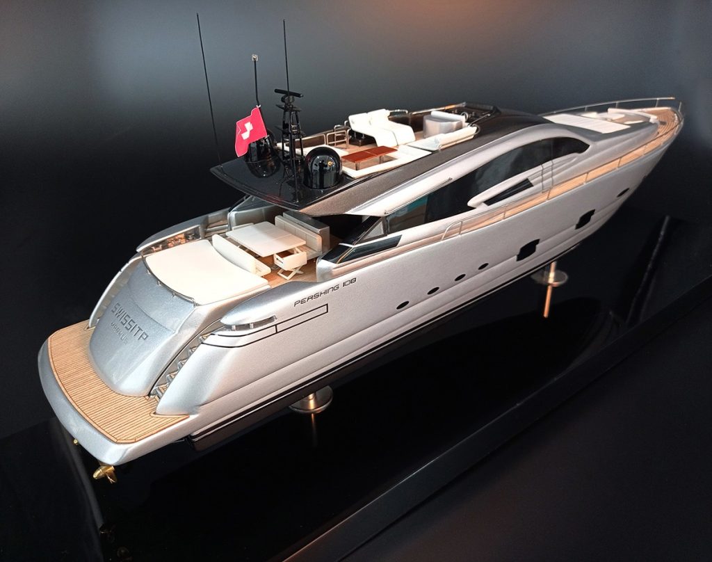 Pershing 108 custom model - Seacraftclassics